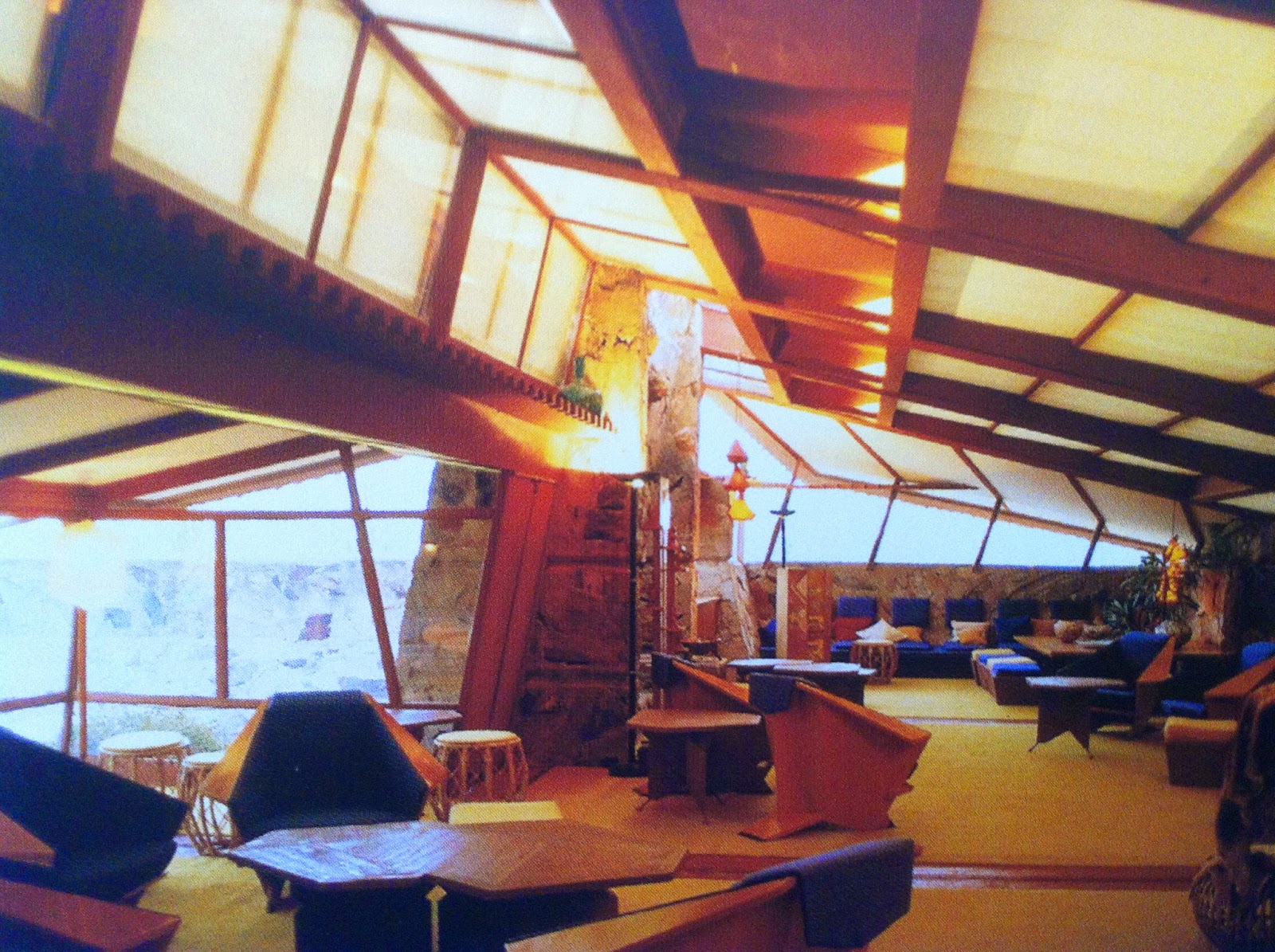 Eugene Ray Architect: ARCHITECTURE IS "ALIVE" / sacred geometry leads ...
