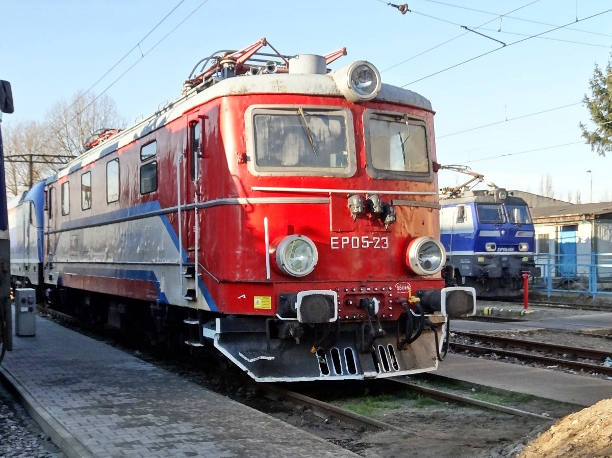 EP05-23. PKP Intercity nie ma pomysłu co zrobić z Cześkiem? | Torowy