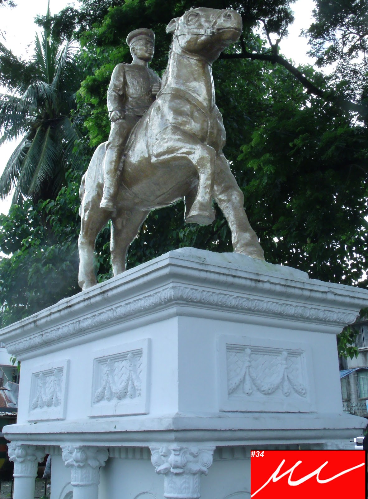 Sir WiL Collections: Gen Antonio Luna Monument at Plaza Lucero ...
