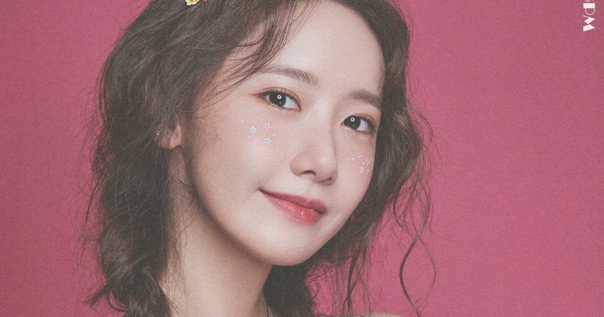 YOONA. Girls' Generation-Oh!GG SEASON'S GREETINGS 2020 - Diary (Preview ...