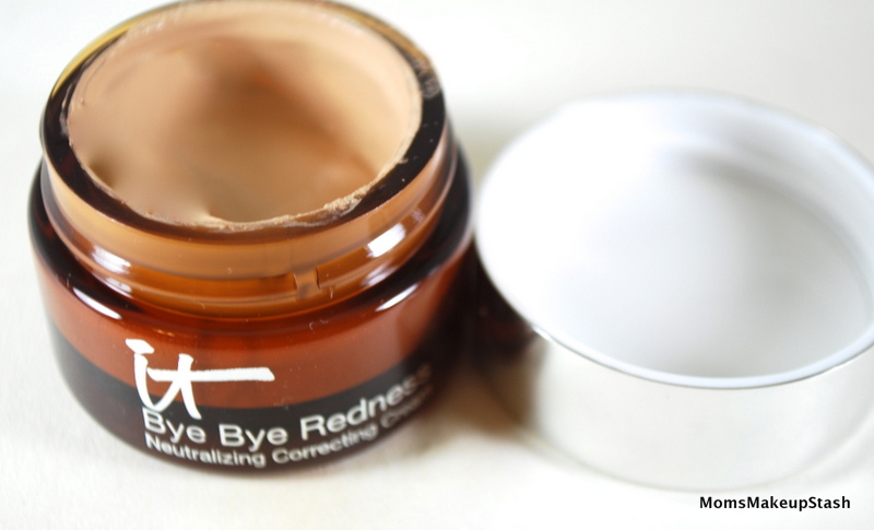 Bye Bye Redness: The Neutralizing Correcting Cream by IT Cosmetics ...