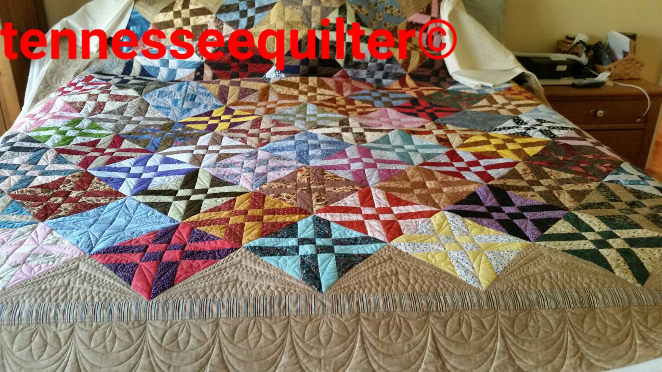 Tennessee Quilter: Arrowhead quilt