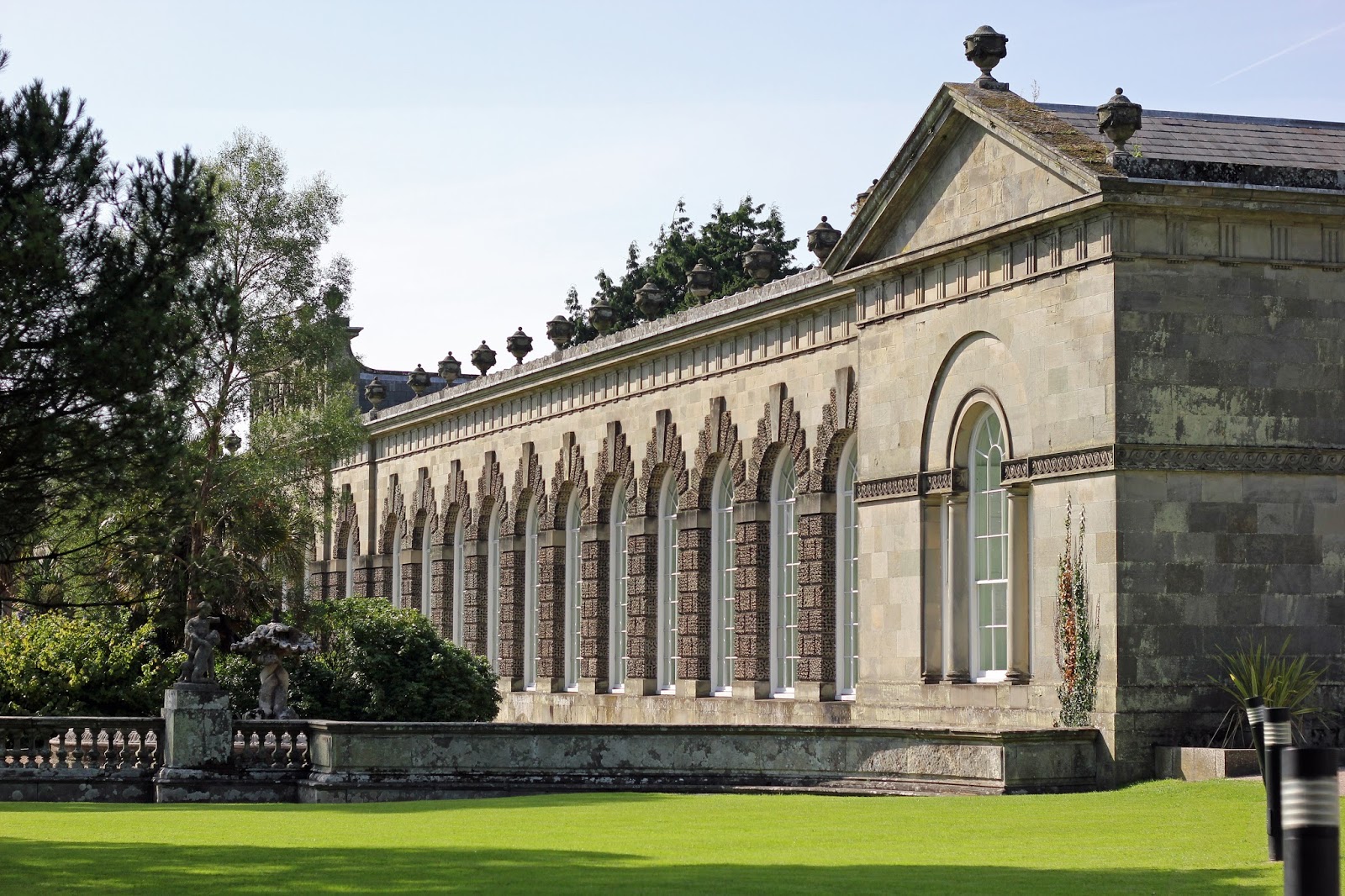 Side Street Style: Exploring somewhere new....