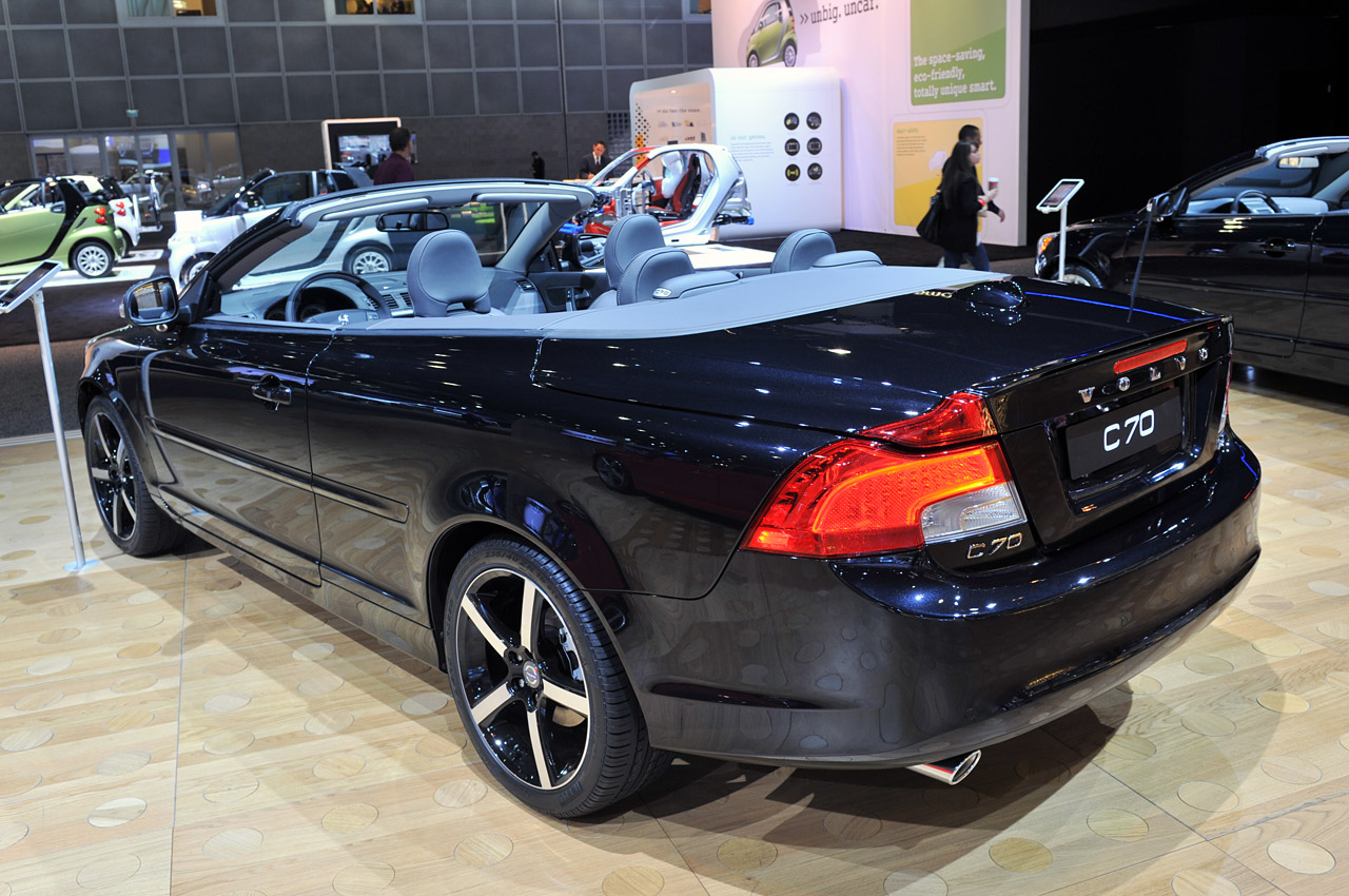 Volvo contemplating C90 luxury coupe - World News Cars