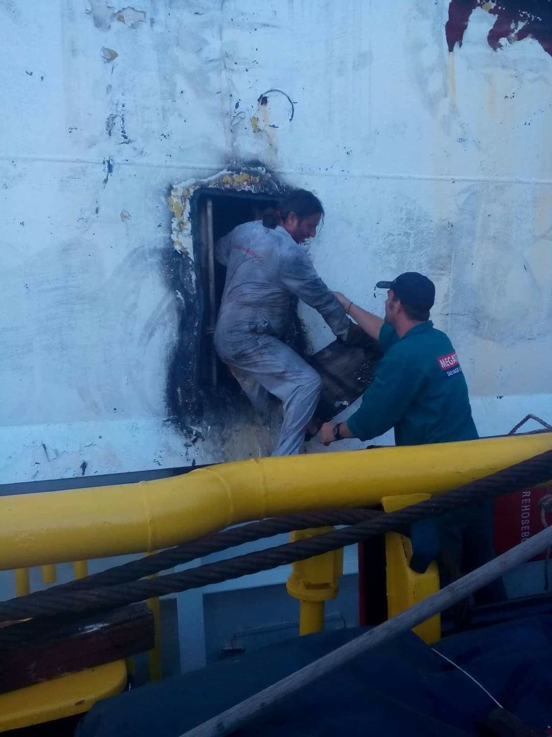 Η ΕL GRECO ΝΑΥΠΗΓΙΚΕΣ ΕΡΓΑΣΙΕΣ E.E. ΣΤΗΝ ΠΥΡΚΑΓΙΑ ΤΟΥ ΠΛΟΙΟΥ ...