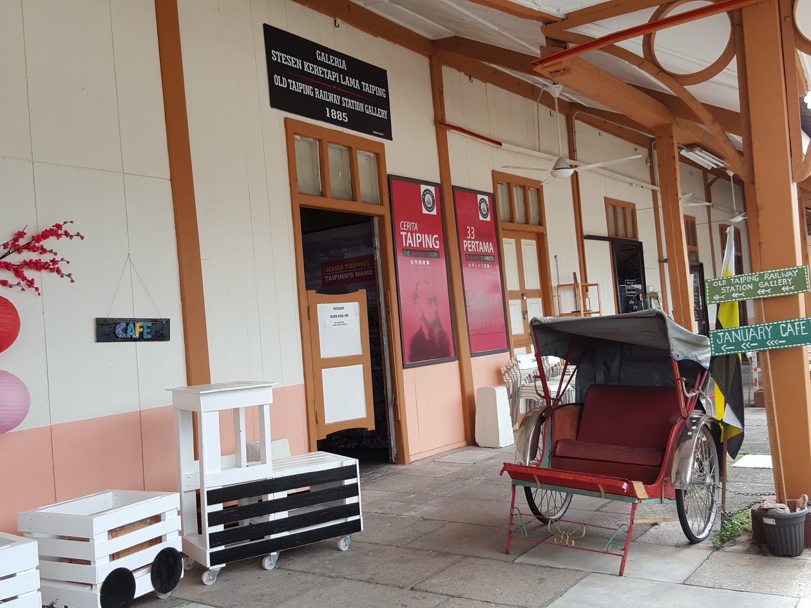 Meh Travel With Me!!: Stesen Keretapi Lama Taiping