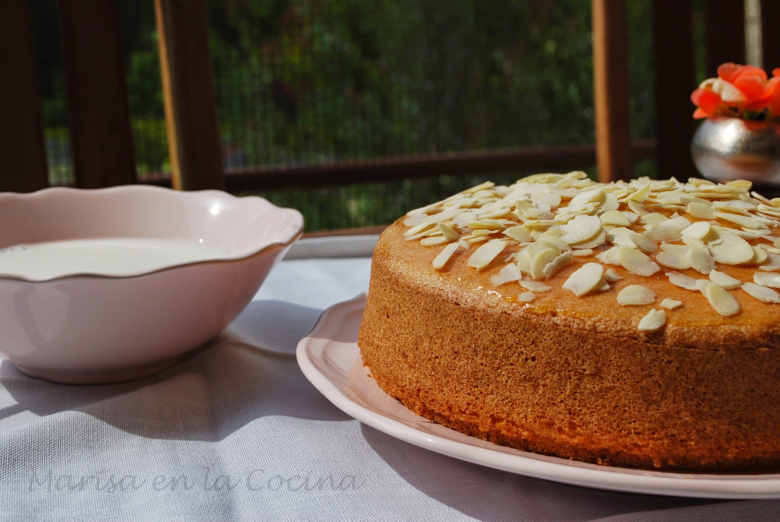 Pastel de Almendra y Melocotón