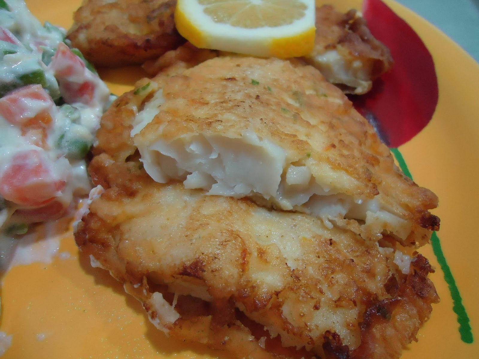 Doce Tentação: filetes de pescada em polme aromático de ervas e laranja ...