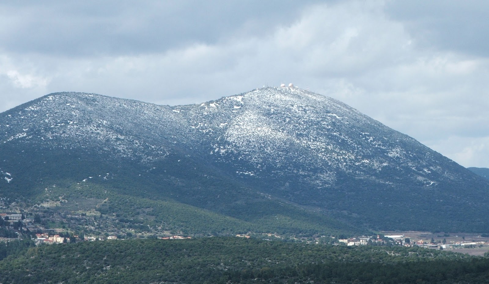 Safed dreams -- Like Living in a Picture: Snow in Adar
