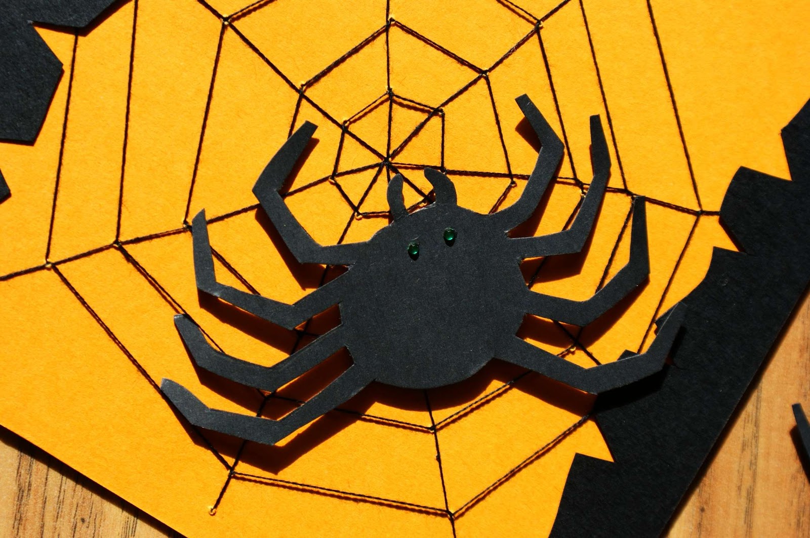 Craft Magic: Handmade Halloween Cards - Creepy Spider