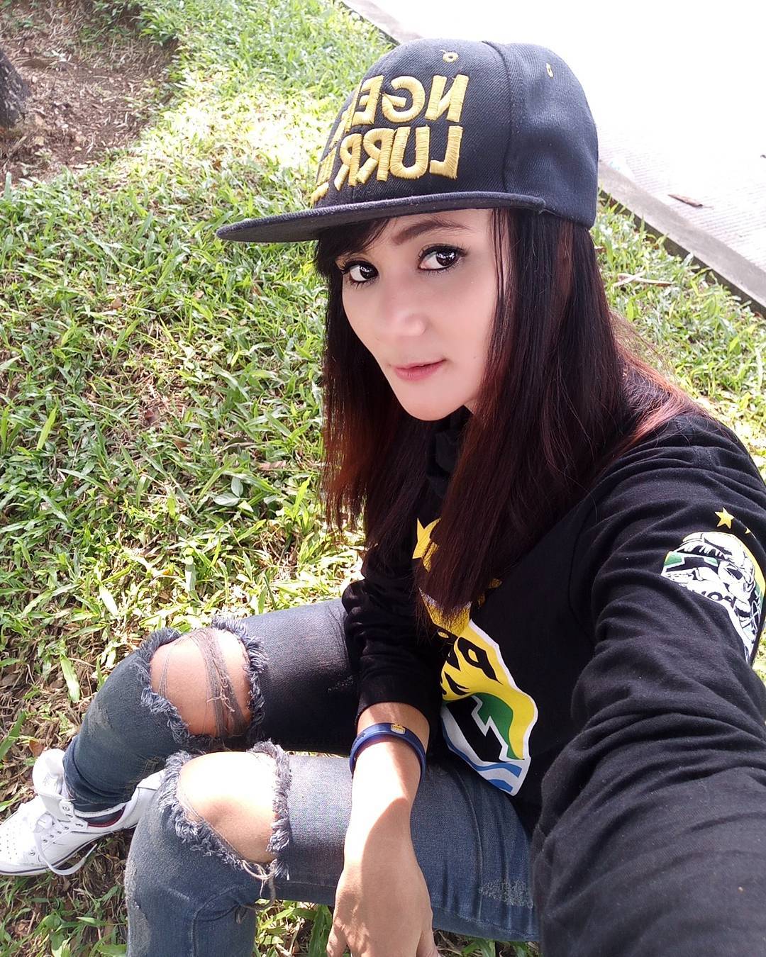 Foto Ladies Viking - Bobotoh Cantik - Maung Geulis Persib Bandung ...