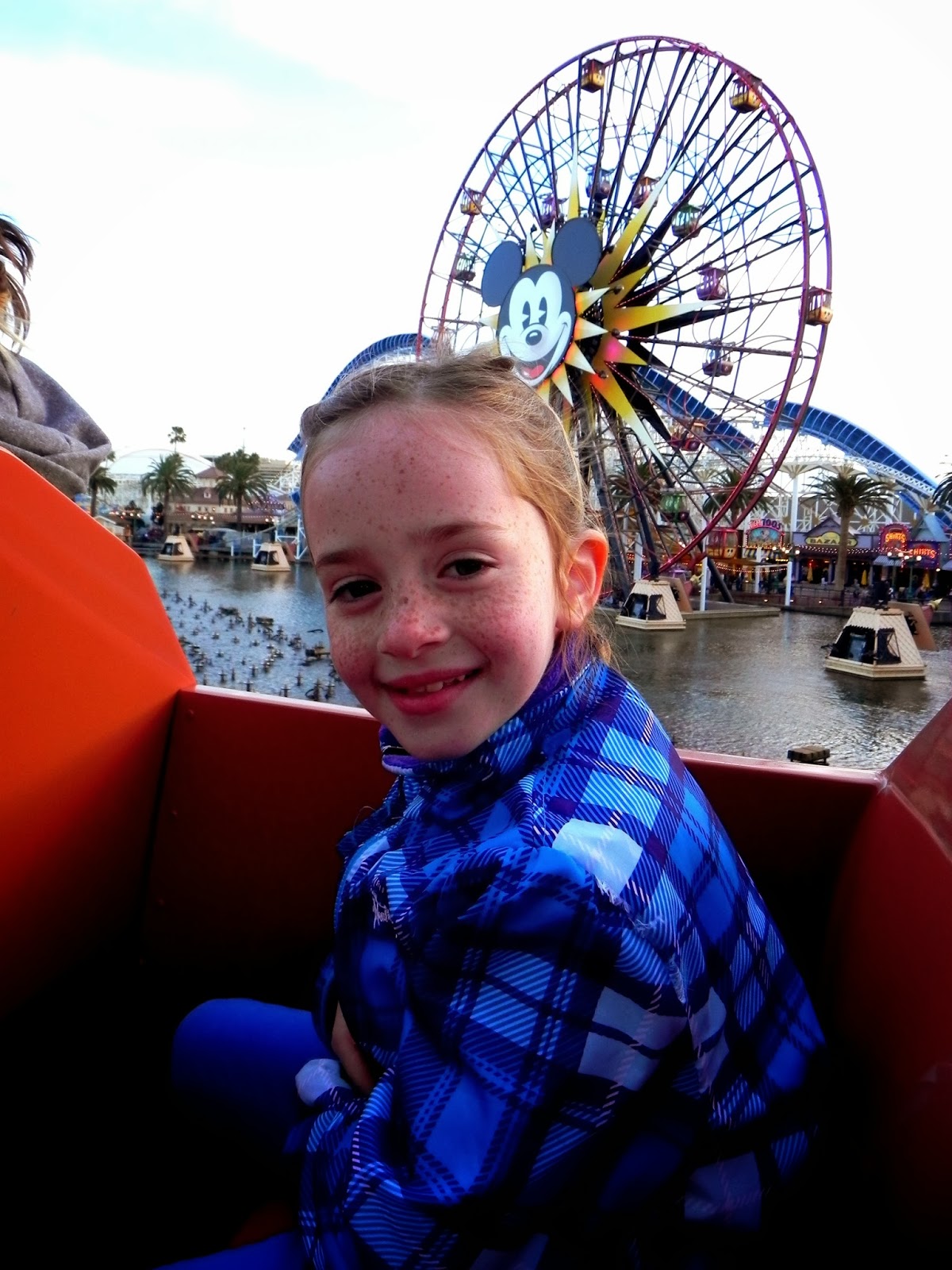 Who Does These Things?: Mickey's HOUSE!