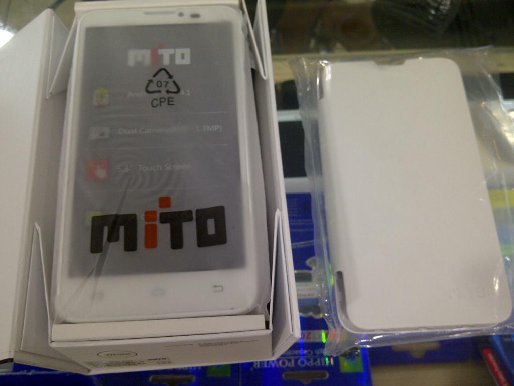 Harga dan spesifikasi Mito A355 - Android 4.1, layar 5 inci dan ...