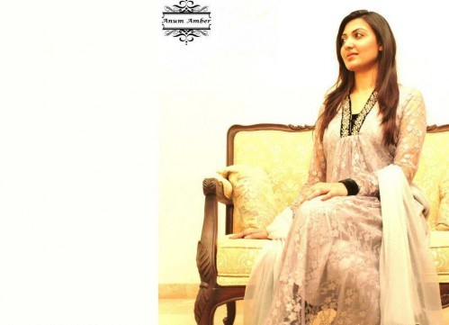 Fashion Mania : Pakistani Tv Actress Maheen Rizvi Pics