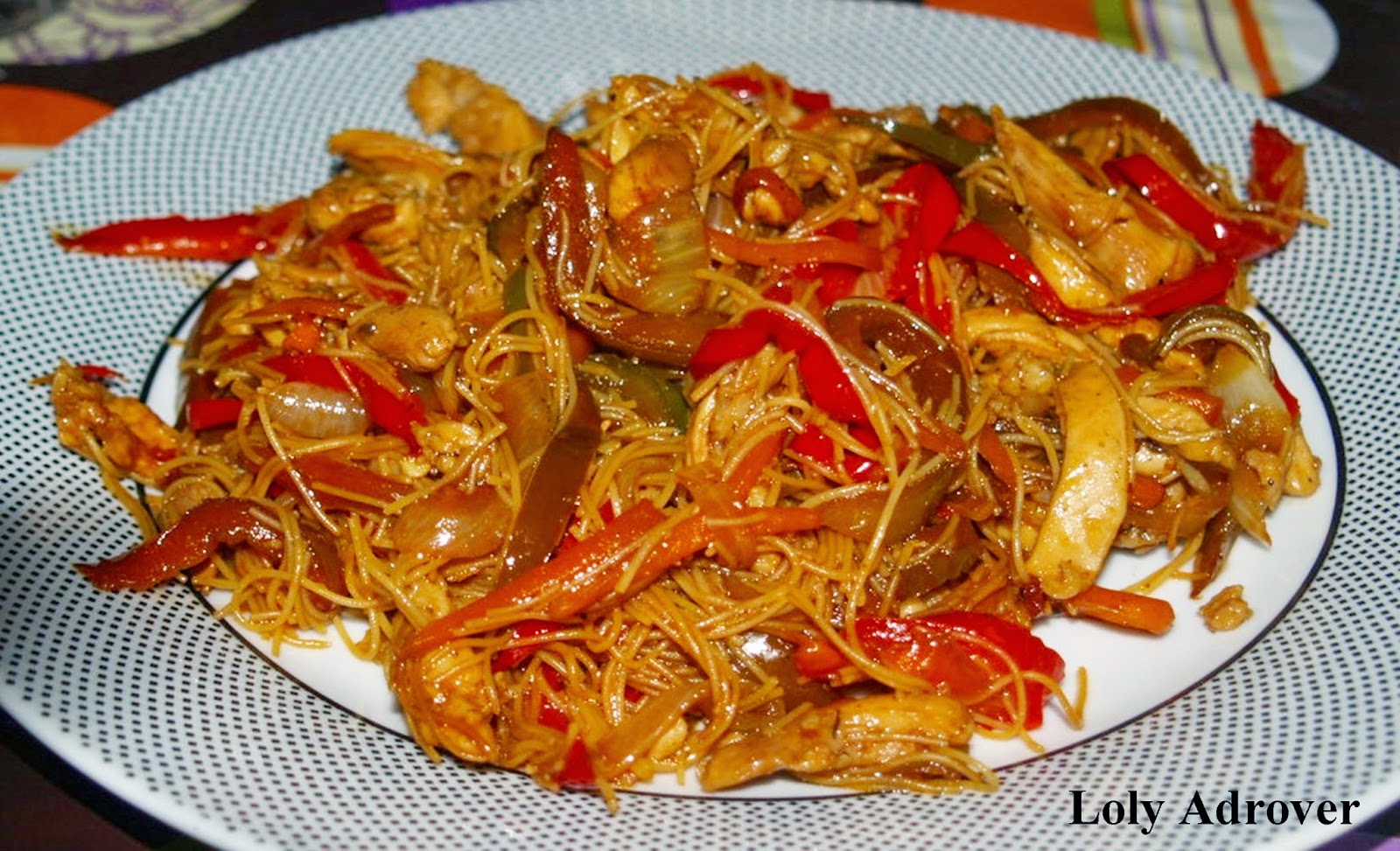 Cinco Fogones: FIDEOS DE ARROZ CHINOS CON POLLO Y VERDURAS