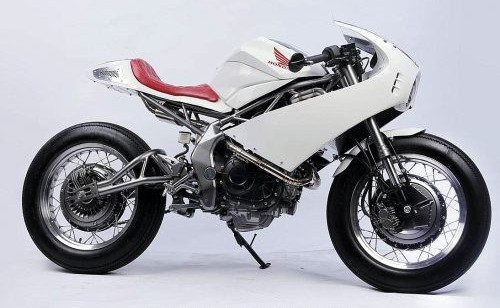 Honda CBR250RR Cafe Racer by Lunatic Custom - The War of Auto's