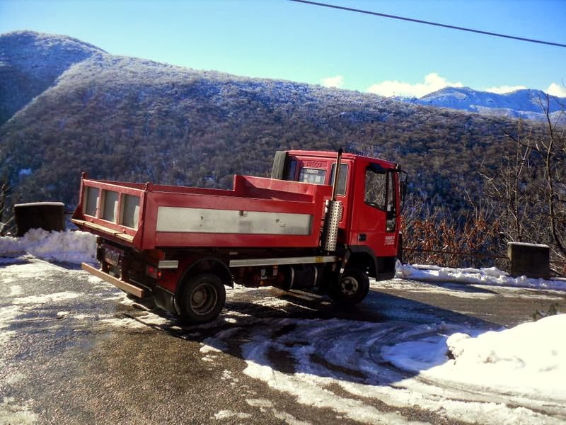 Autocarri e rimorchi da trasporto - Mariotti Emanuele