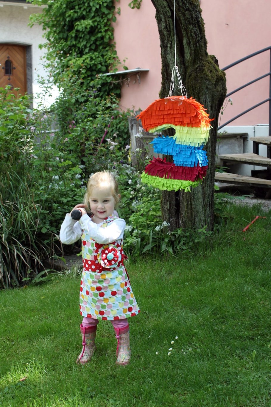 Sew me a fumberlant: Making a Number 3 Piñata