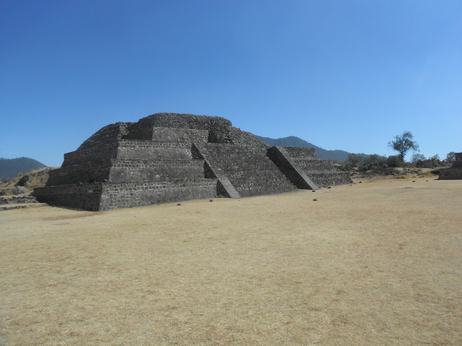 Tourism in real mexico - english version: Archeological site Tenango ...