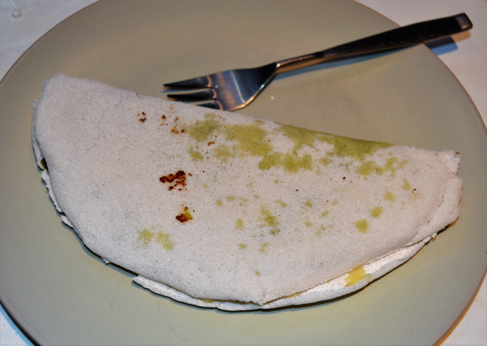 Outras Comidas: Beiju de shimeji e abacate