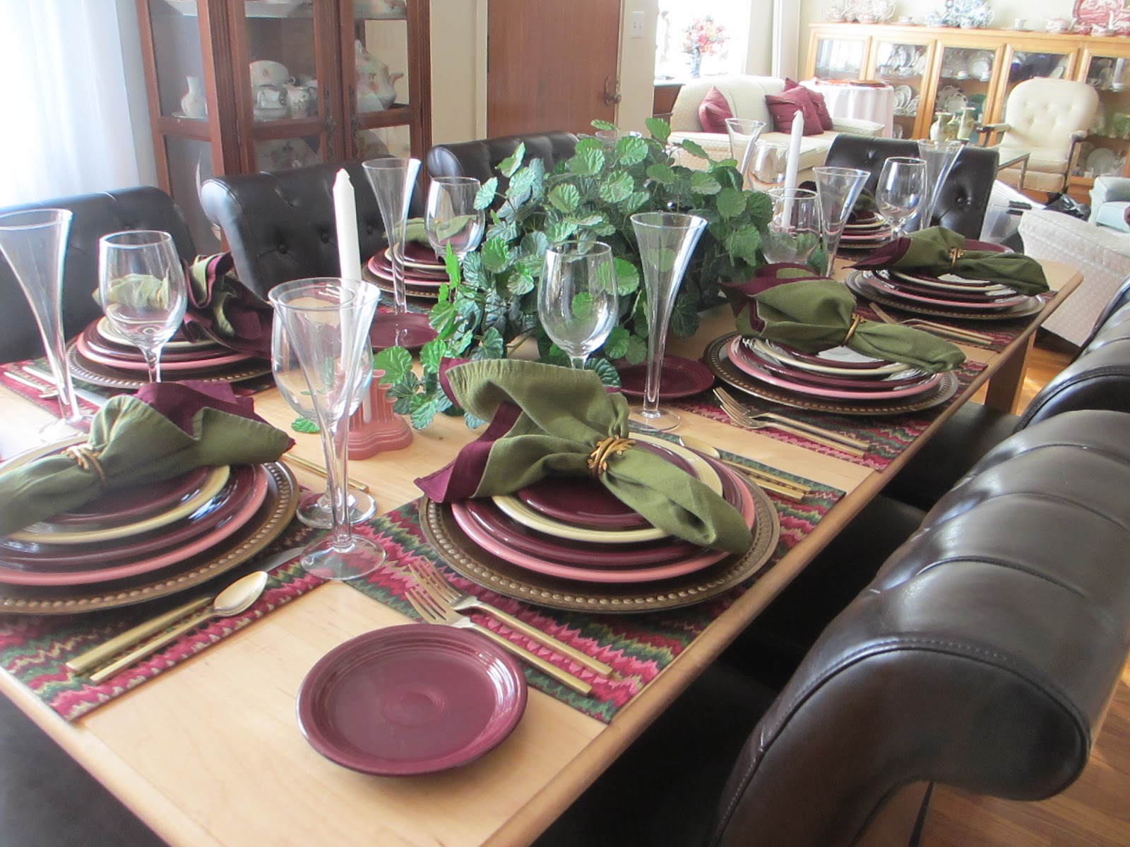 The Welcomed Guest: Goodbye Claret Fiesta(ware) Tablescape