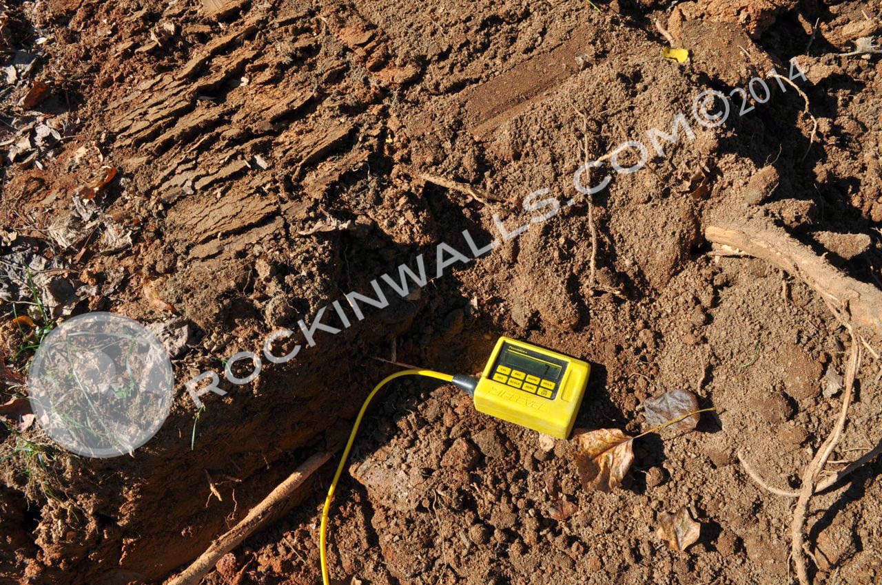 ROCKIN WALLS: Tool - ZipLevel Pro 2000