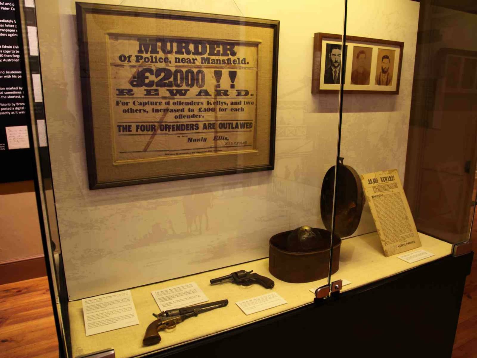 ART and ARCHITECTURE, mainly: Ned Kelly collections in Victoria