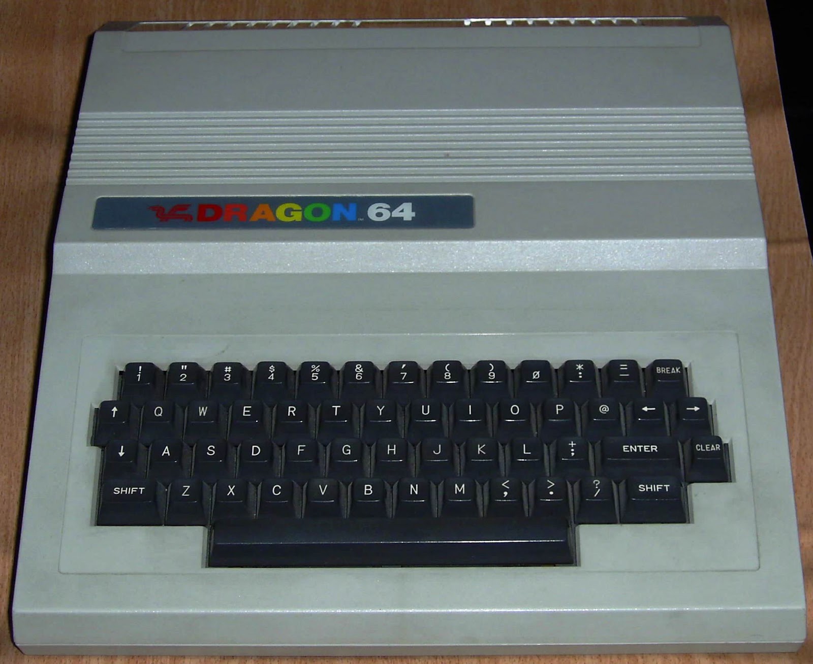 The calculator Lab: Dragon 32, Dragon 64, Dragon 200 y el extraño caso ...