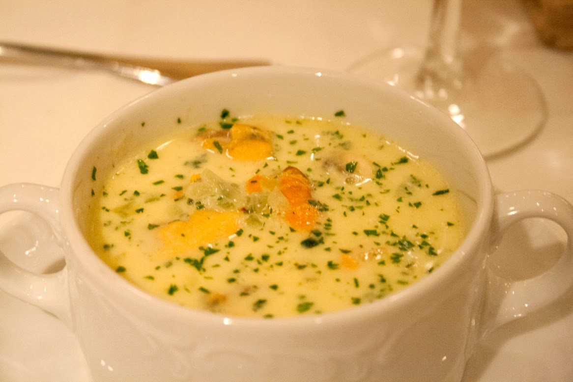 Soepje van mosseltjes met saffraan - Hap en Tap