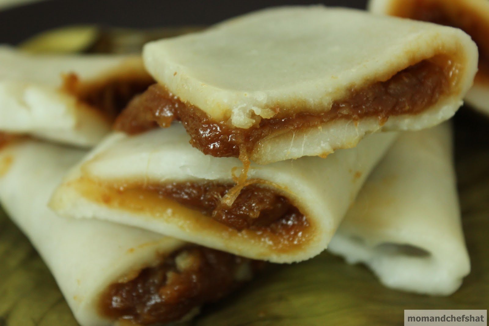 Cooking in mommy's shoes: Ila Ada/Dumplings in banana leaf/Vazhayila ...