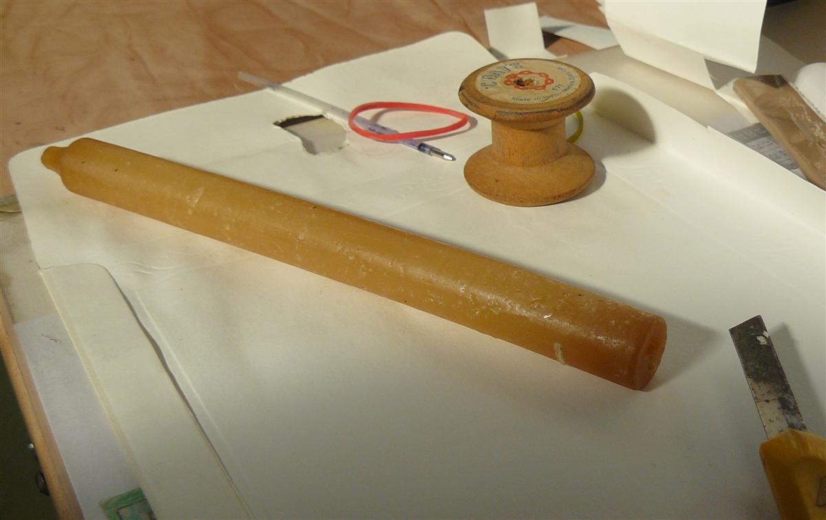 Junk Unjunk!: Thread spool toy