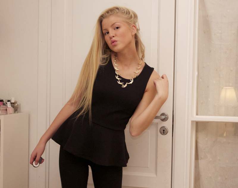 Aurora Mohn Stuedahl and Erica Mohn Kvam