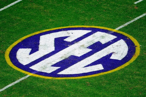 Falcon News Network: COMMENTARY: Great SEC Stadiums Set the Stage for ...