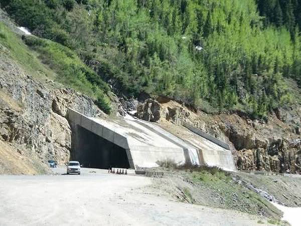 Top 10 Most Amazing World Tunnels