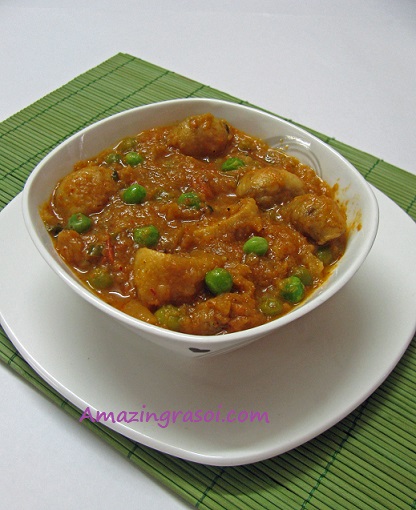 AmazingRasoi: Dhingri Matar ( Mushroom With Peas )