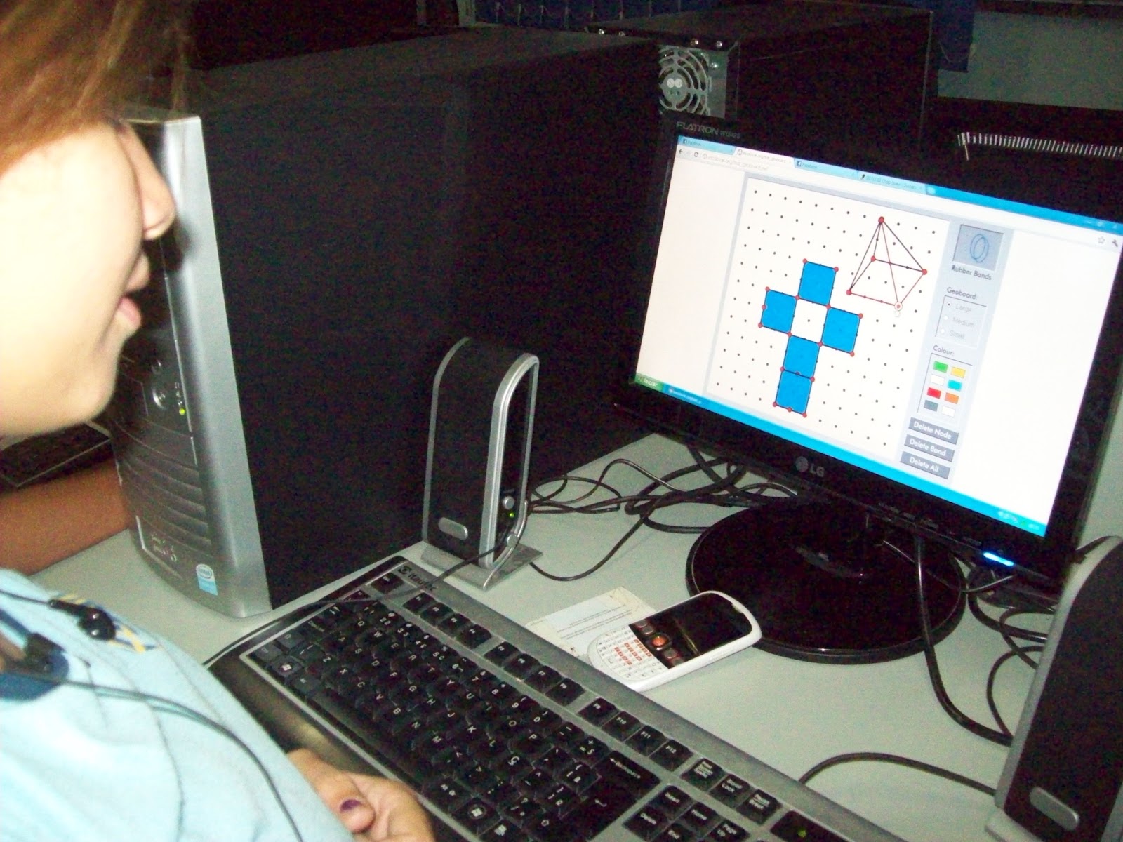 Matemática Planetária: Geoplano (Geoboard)