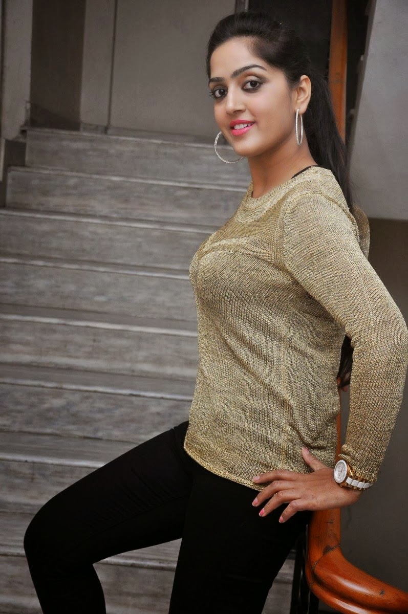 Bollywood Actresses Pictures Photos Images: New Mallu Masala Actress ...