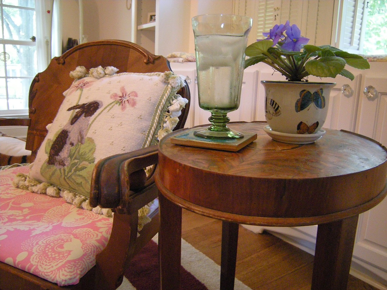 Little Things: Tale of the Tiny Trash Table