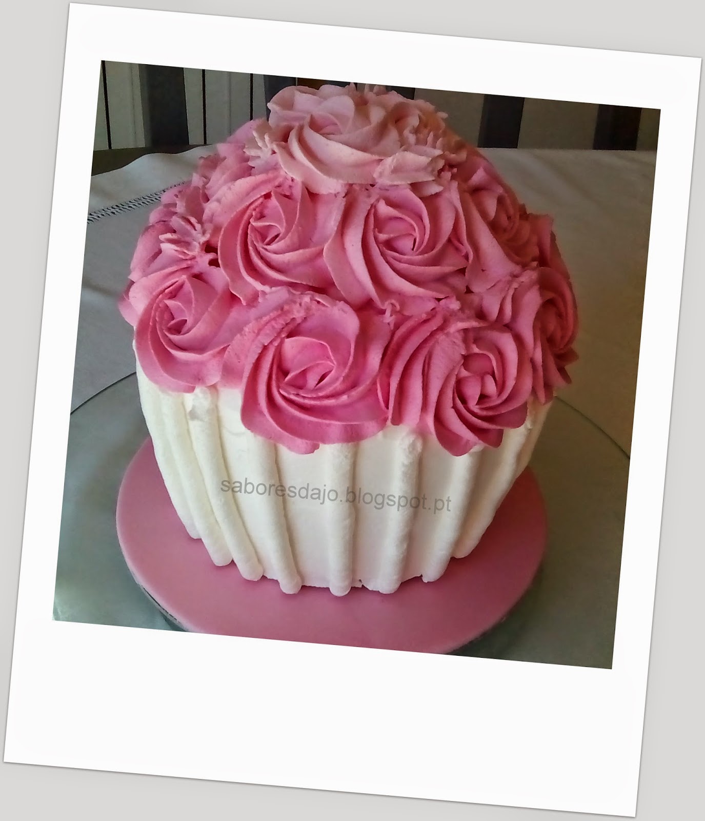 Sabores da Jo: Mais um "Cupcake Gigante" para uma linda menina