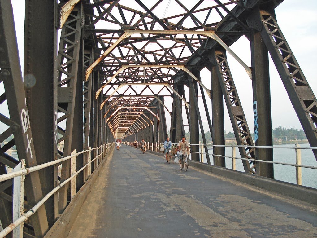 Images of Sri Lanka on blogspot.com: Batticaloa, Sri Lanka, sights.