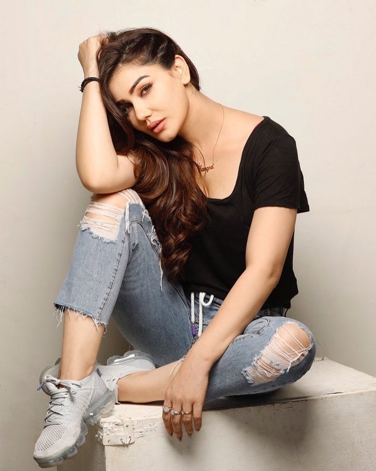 Kangna Sharma Latest Hot Photoshoot Stills