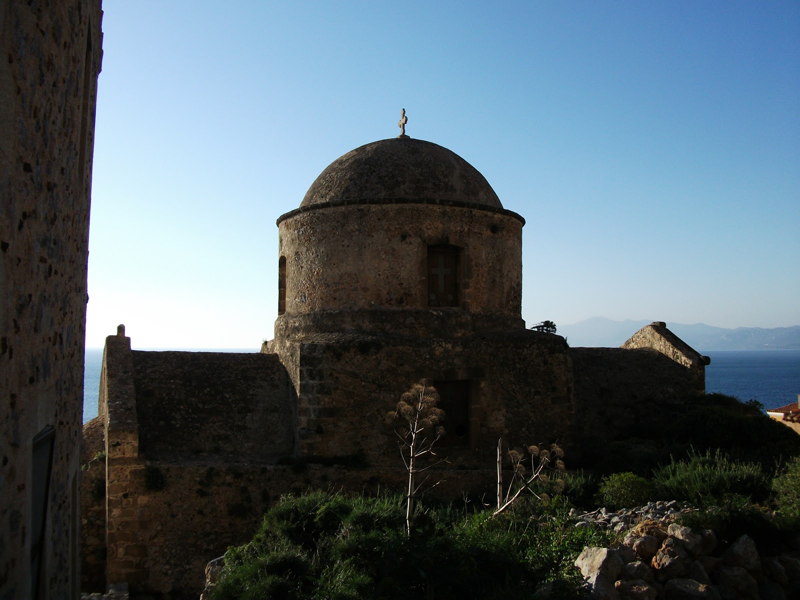 ακρη ελασσονας: ΜΟΝΕΜΒΑΣΙΑ η MONEMVASIA κειμενα απο το δικτυο ...
