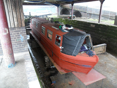 Canal Angels | Taylors Boatyard: Canal Narrowboat Overplating by JP ...