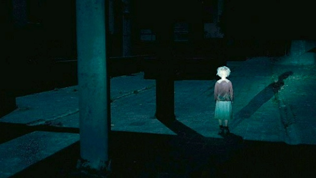 Soresport Movies: Chernobyl Diaries (2012) Horror Monsters