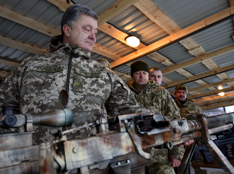 У Бердичеві за участю Президента відкрили 142-й навчально-тренувальний ...