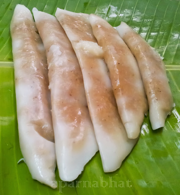 Patholis - An amchi delight ~ Flavors N Colors