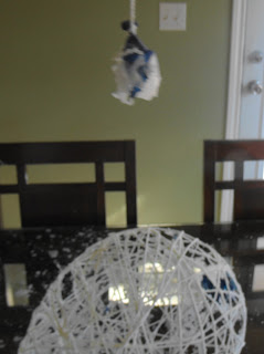 my favorite things: DIY String Lantern
