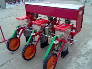 corn seed drill,precision seed planter machine: farmers good helper ...