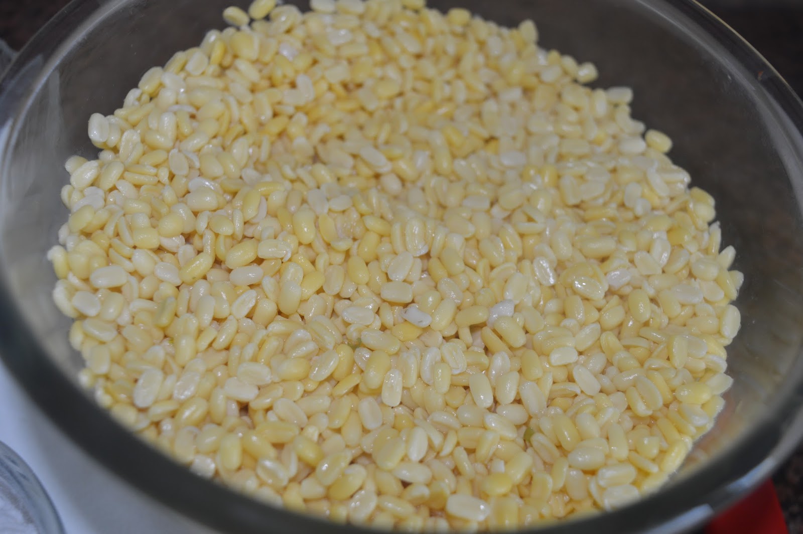 exotic-n-easy cooking: Stuffed Moong Dal Chilla