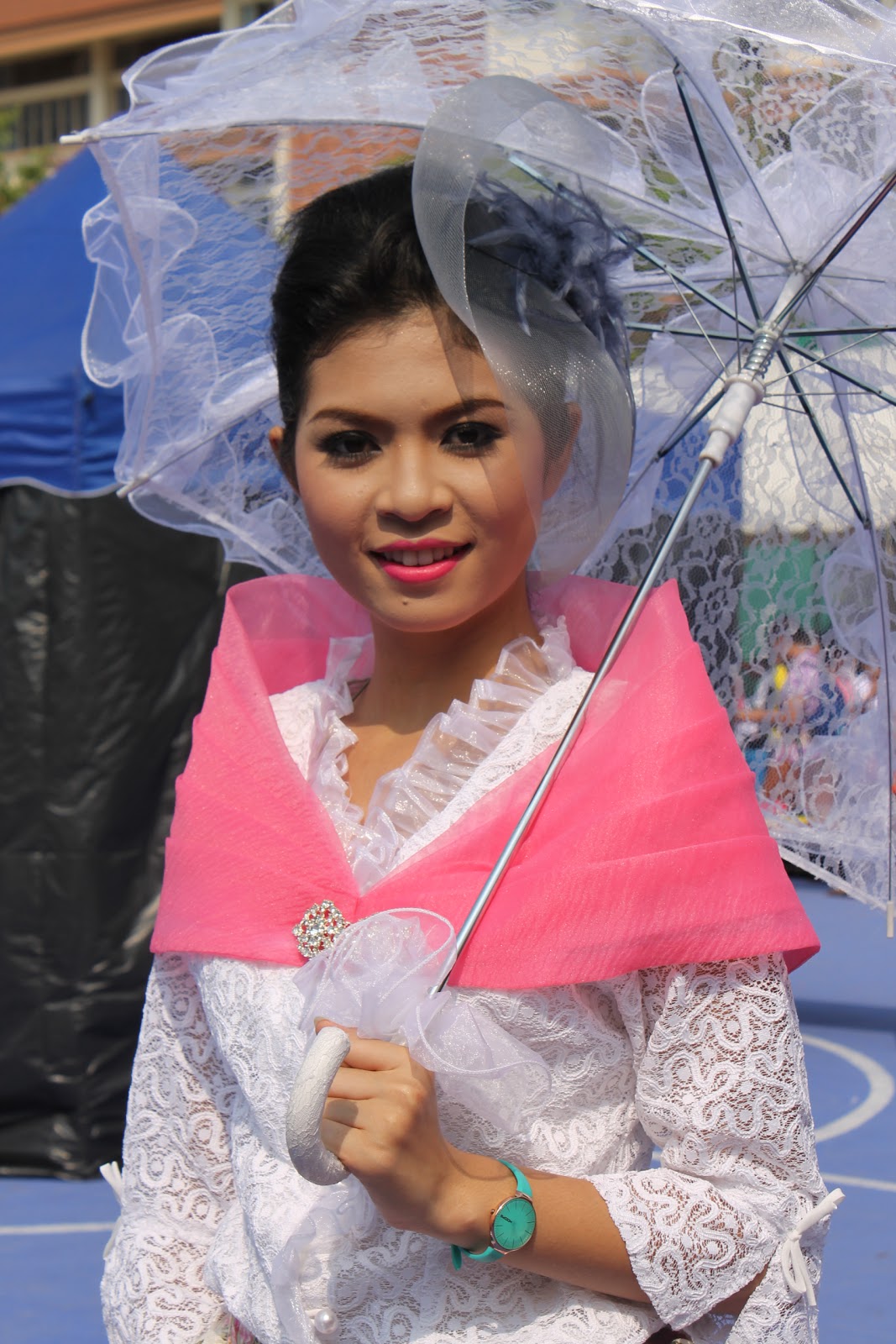Pure Filipiniana Beauty - MikeLigalig.com